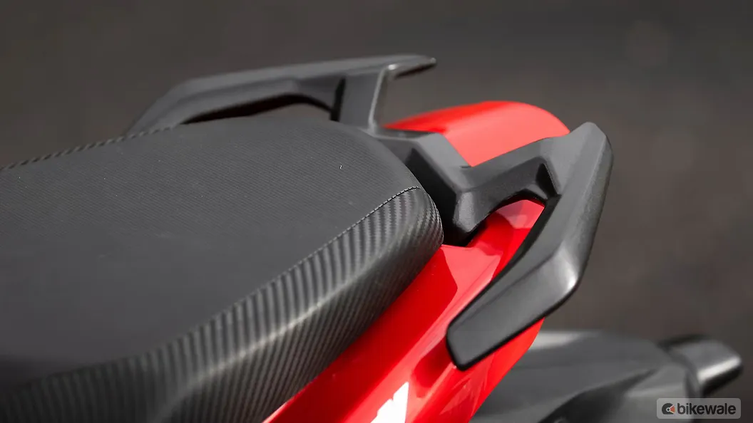 TVS Apache RTR 160 4V Rear Alloy Wheel Image – BikeWale