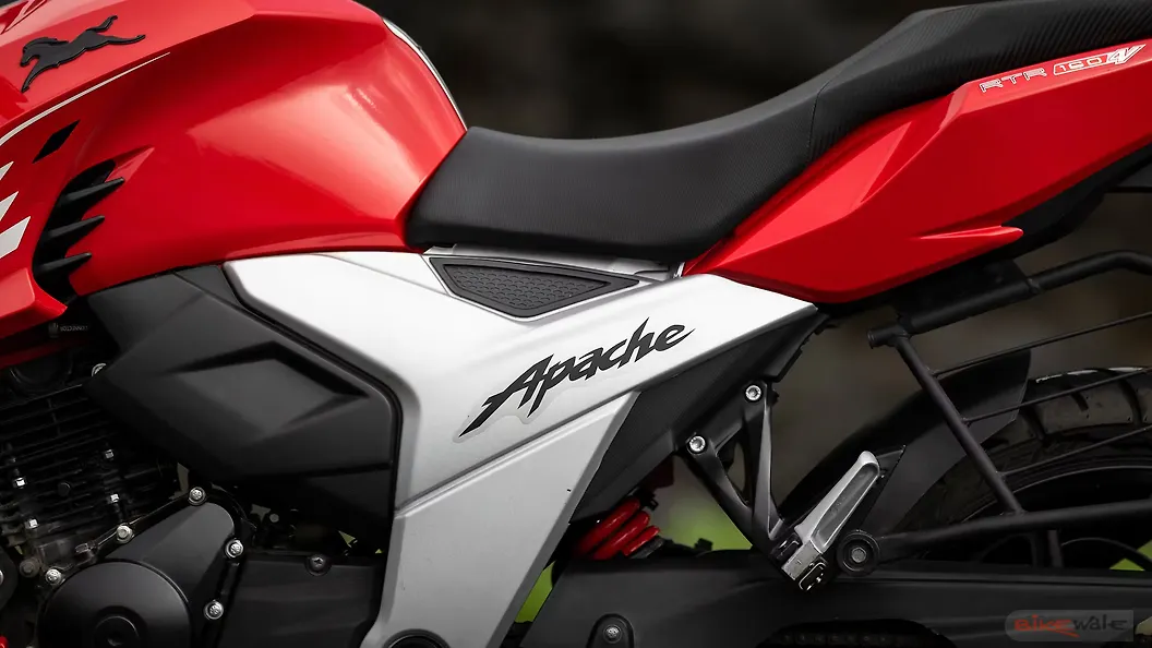 TVS Apache RTR 160 4V Front Leg Guard Image – BikeWale