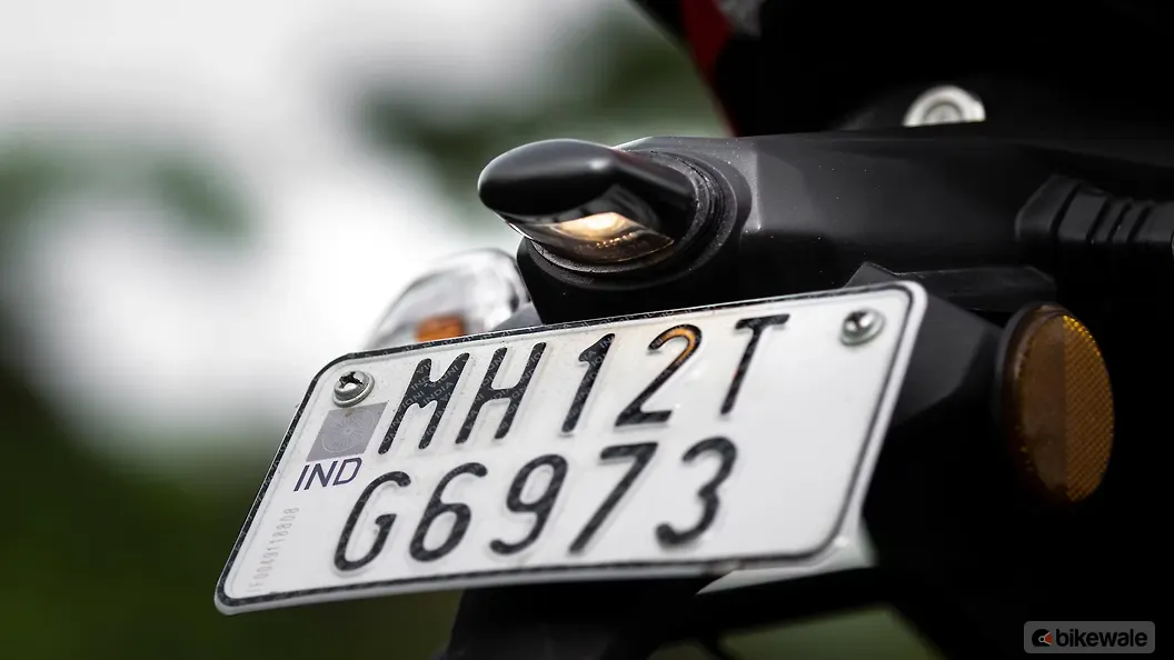 TVS Apache RTR 160 4V Rear Fender Image – BikeWale