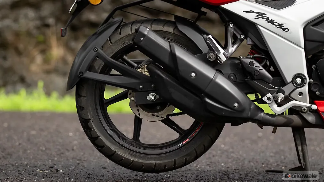TVS Apache RTR 160 4V Rear Alloy Wheel Image – BikeWale