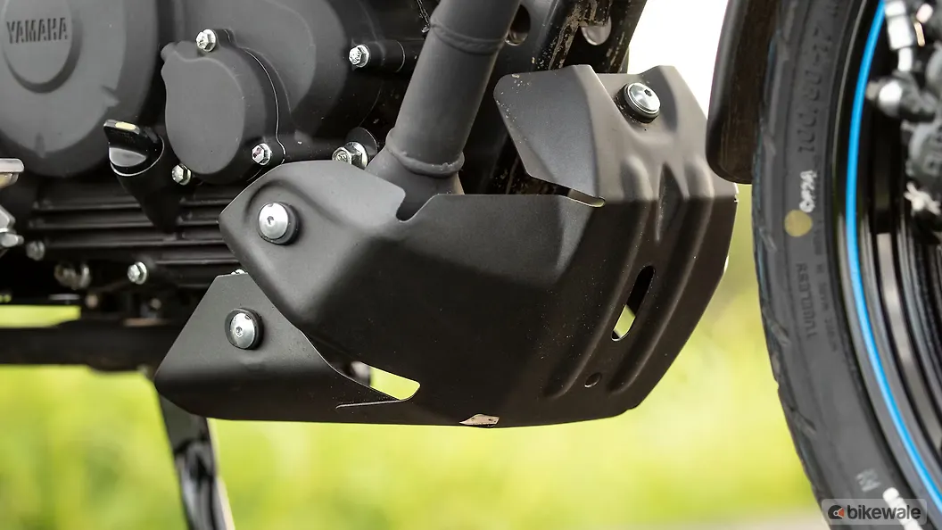 Yamaha FZ X Engine Crash Guard Image – BikeWale