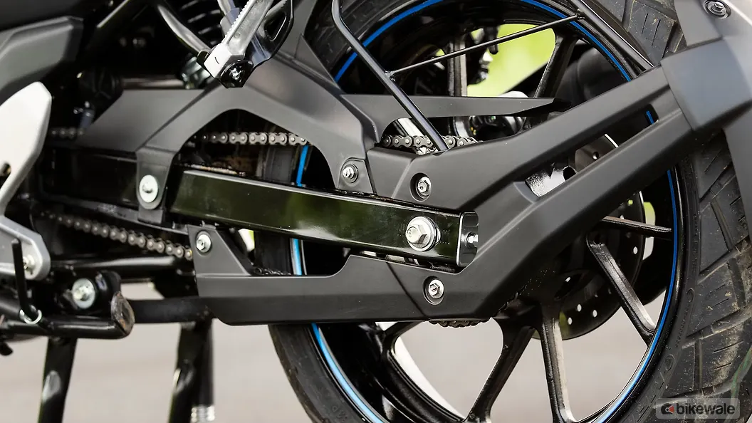 Yamaha FZ X Engine Crash Guard Image – BikeWale