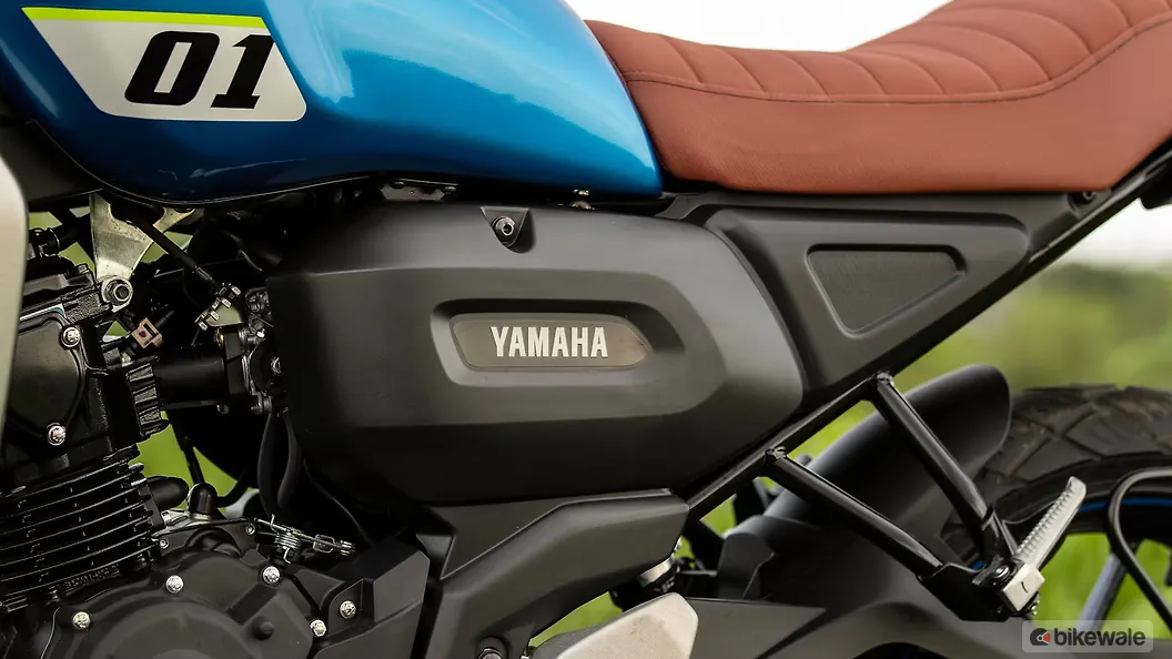 Yamaha FZ X Left Side View Image – BikeWale