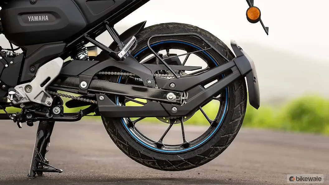 Yamaha FZ X Engine Crash Guard Image – BikeWale