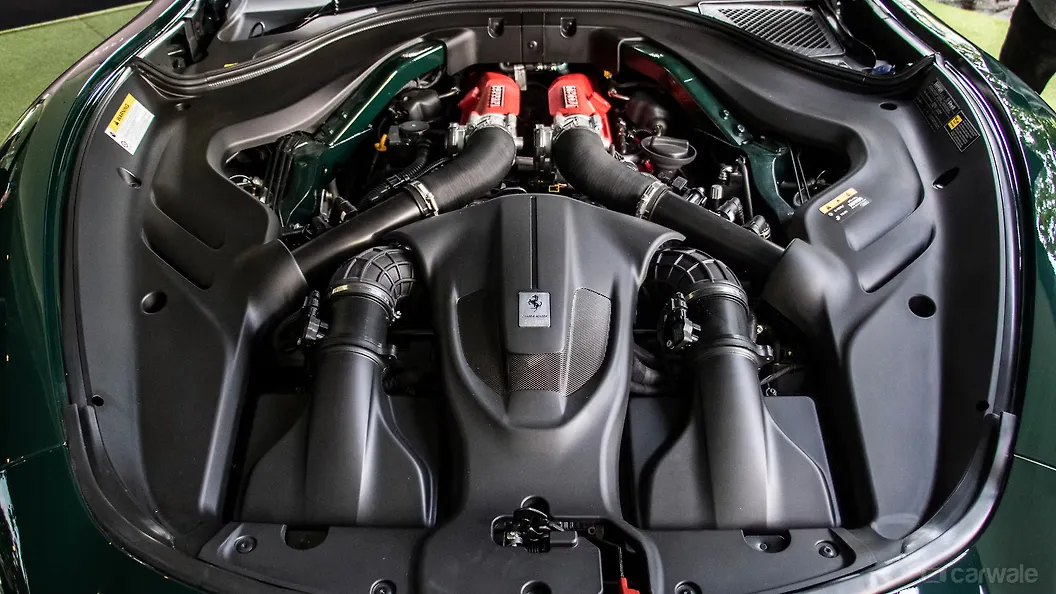 Roma Engine Shot Image, Roma Photos in India - CarWale