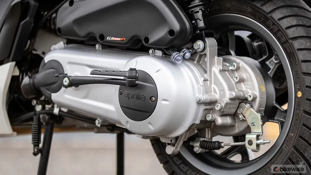 Aprilia SXR 125 Handlebar Image – BikeWale