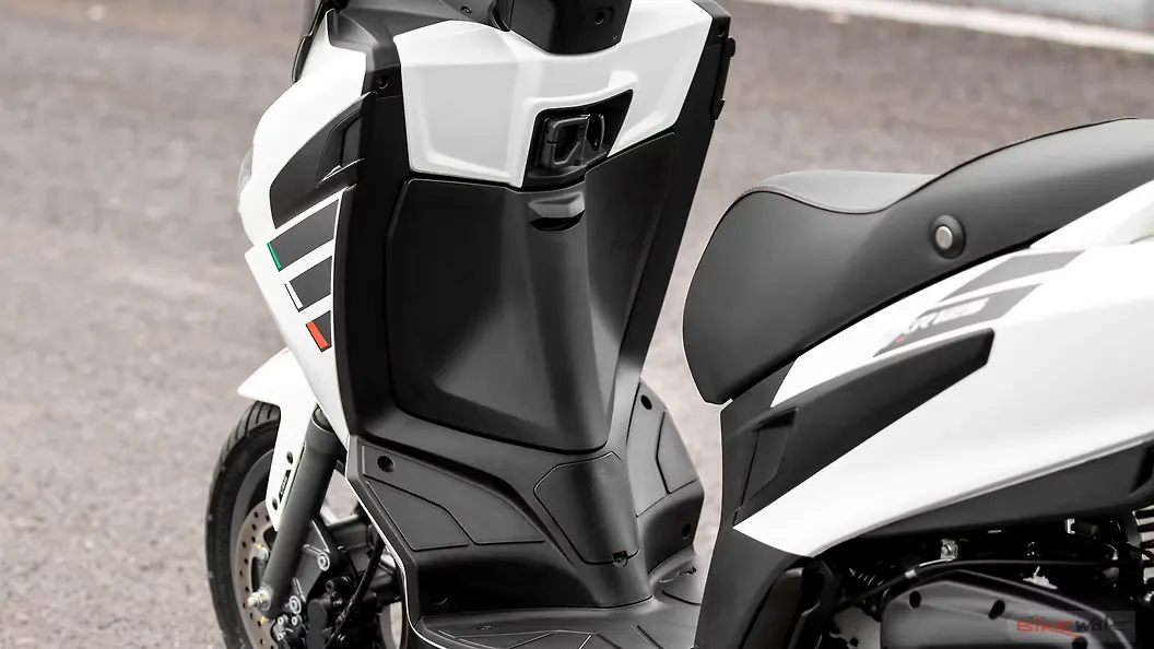 Aprilia SXR 125 Engine Image – BikeWale