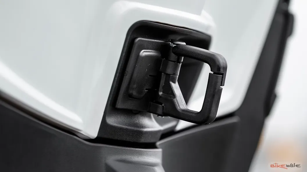 Aprilia SXR 125 Key Ignition Image – BikeWale