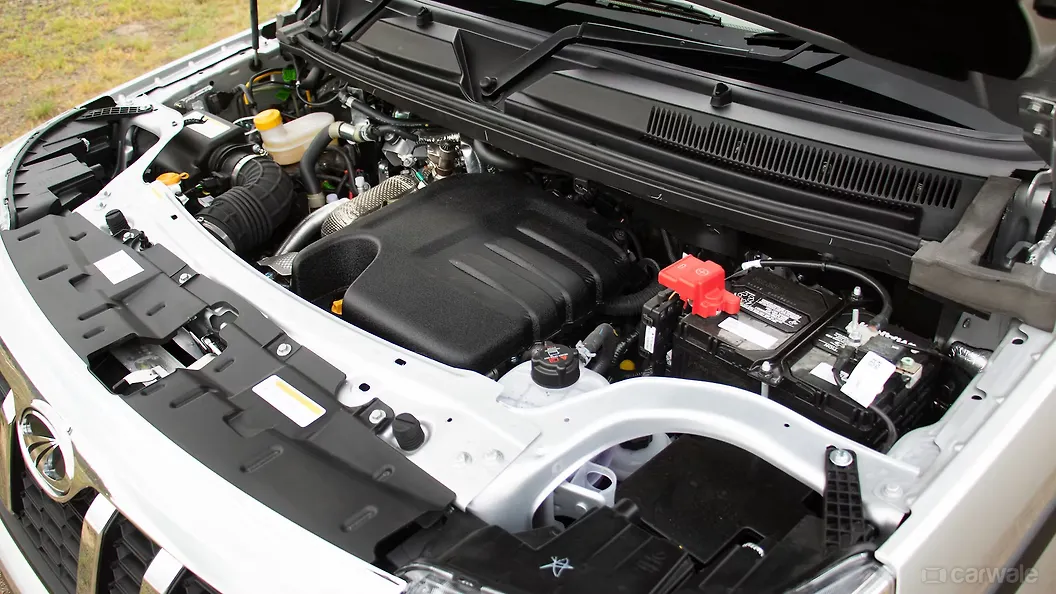 Bolero Neo Instrument Cluster Image, Bolero Neo Photos in India - CarWale