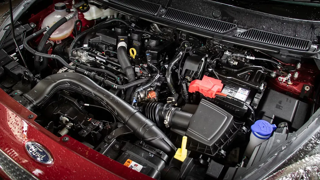 Figo Engine Shot Image, Figo Photos in India - CarWale