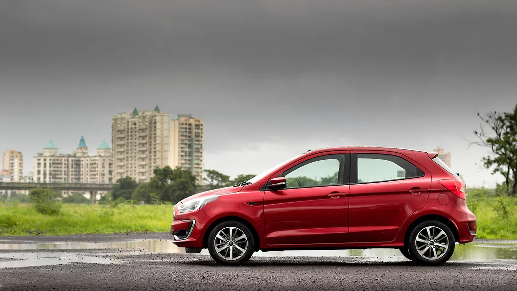 Figo Left Side View Image, Figo Photos in India - CarWale