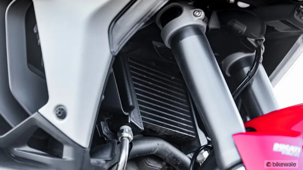 Ducati Multistrada V4 Front Tyre Image – BikeWale