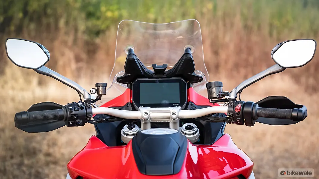 Ducati Multistrada V4 Handle Bar Image – BikeWale