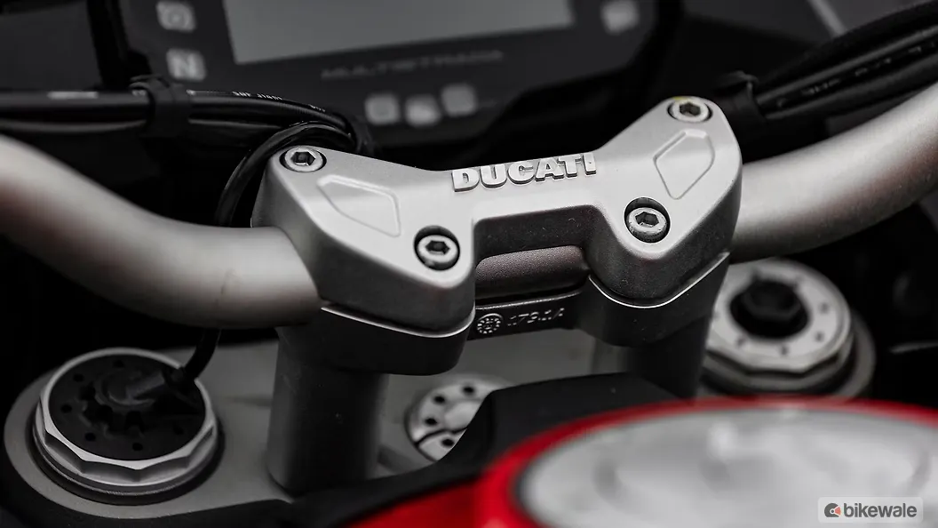 Ducati Multistrada 950 Tank/Ram Air Duct Image – BikeWale