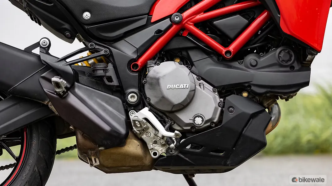 Ducati Multistrada 950 Tank/Ram Air Duct Image – BikeWale