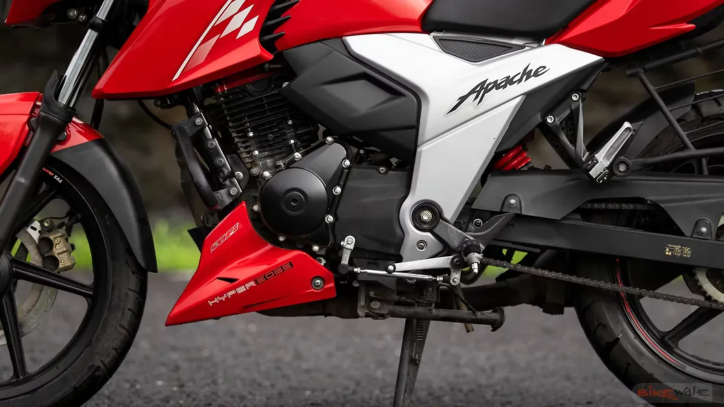 TVS Apache RTR 160 4V Fuel Tank Image – BikeWale