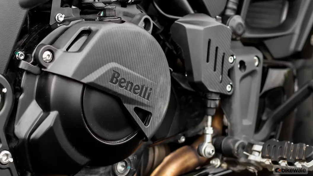 Benelli 502C Engine Heat Guard Image – BikeWale