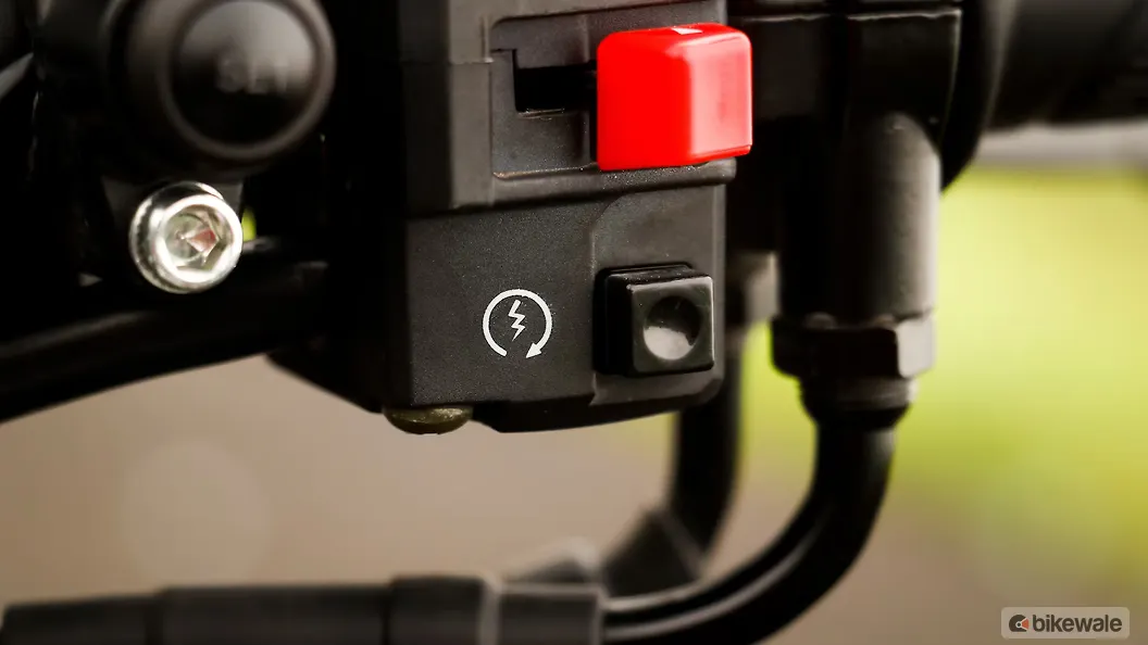 Benelli 502C Self Start Switch Image – BikeWale