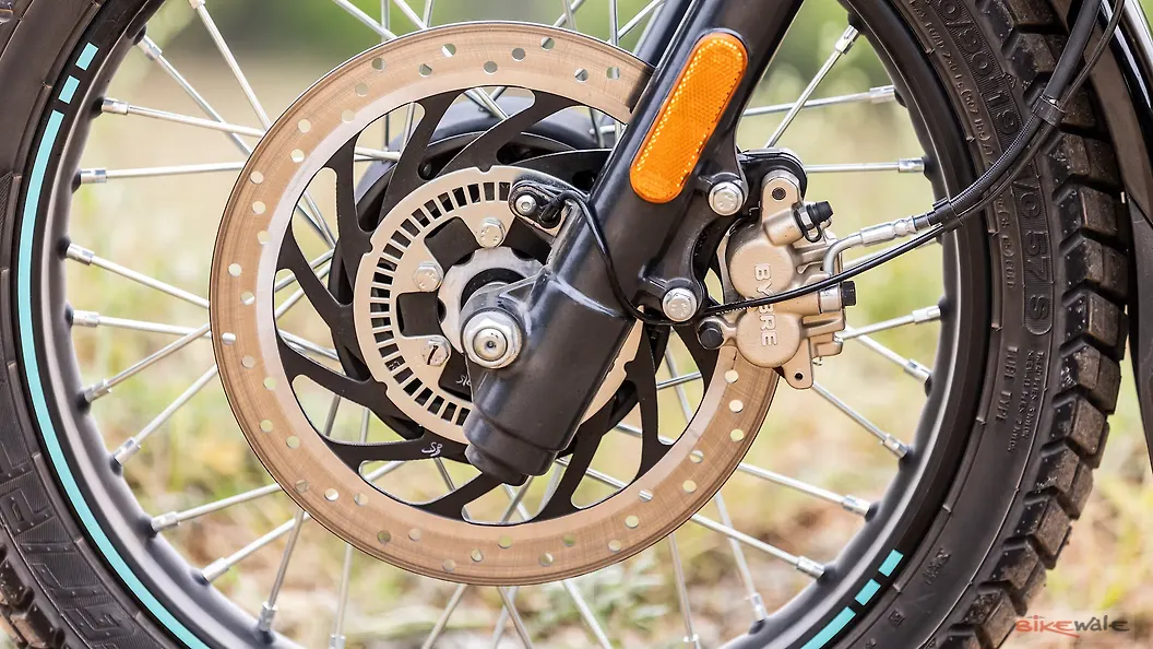 Royal Enfield Scram 411 Front Wheel Image – BikeWale