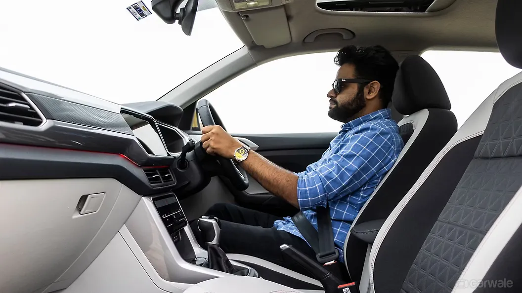 Taigun Rear Seats Image, Taigun Photos in India - CarWale