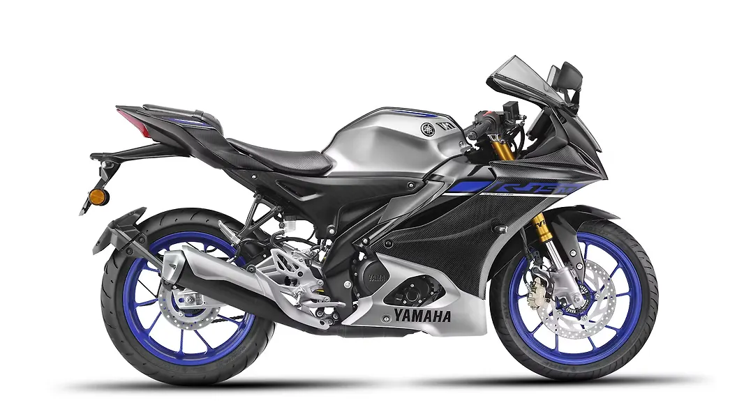 Yamaha R15 V4 Price - Mileage, Images, Colours | BikeWale