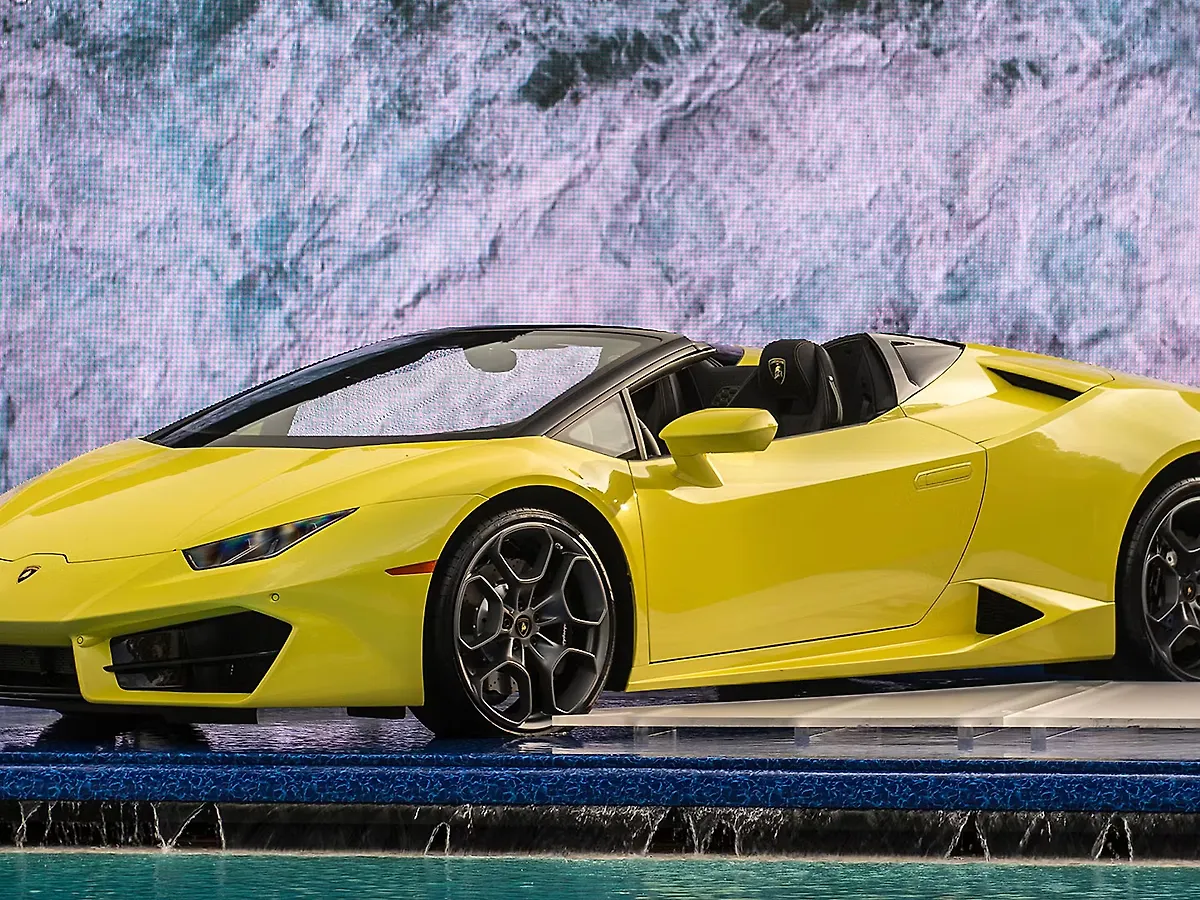 Yellow 2017 Lamborghini Huracan Convertible Exterior Can't Decide On