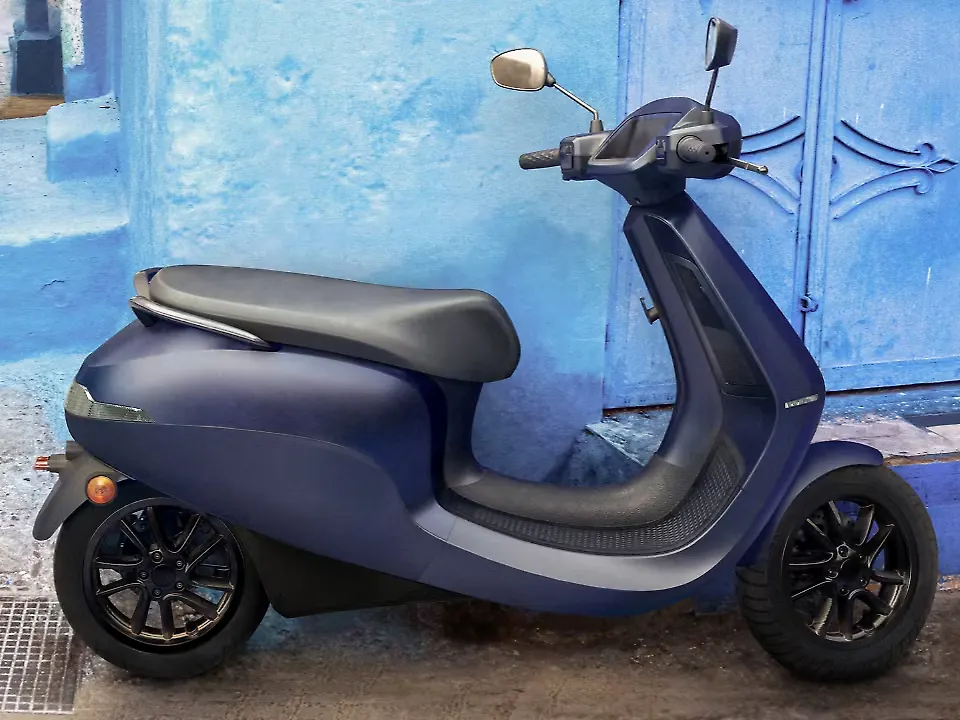 Ola ev scooter store