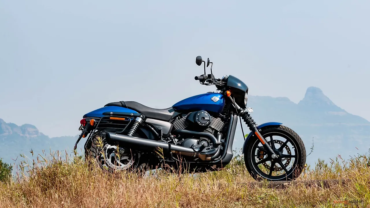 Blue Harley Davidson Street 750 Review: Harley Davidson Street 500