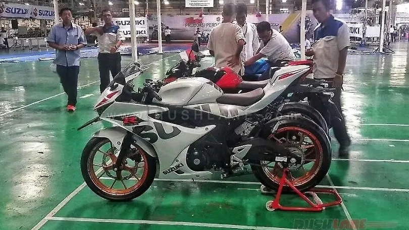 Suzuki GSX-R150 enters production - BikeWale