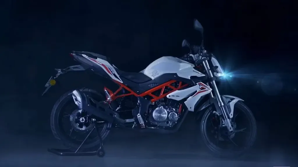 2017 Benelli TNT15 unveiled - BikeWale