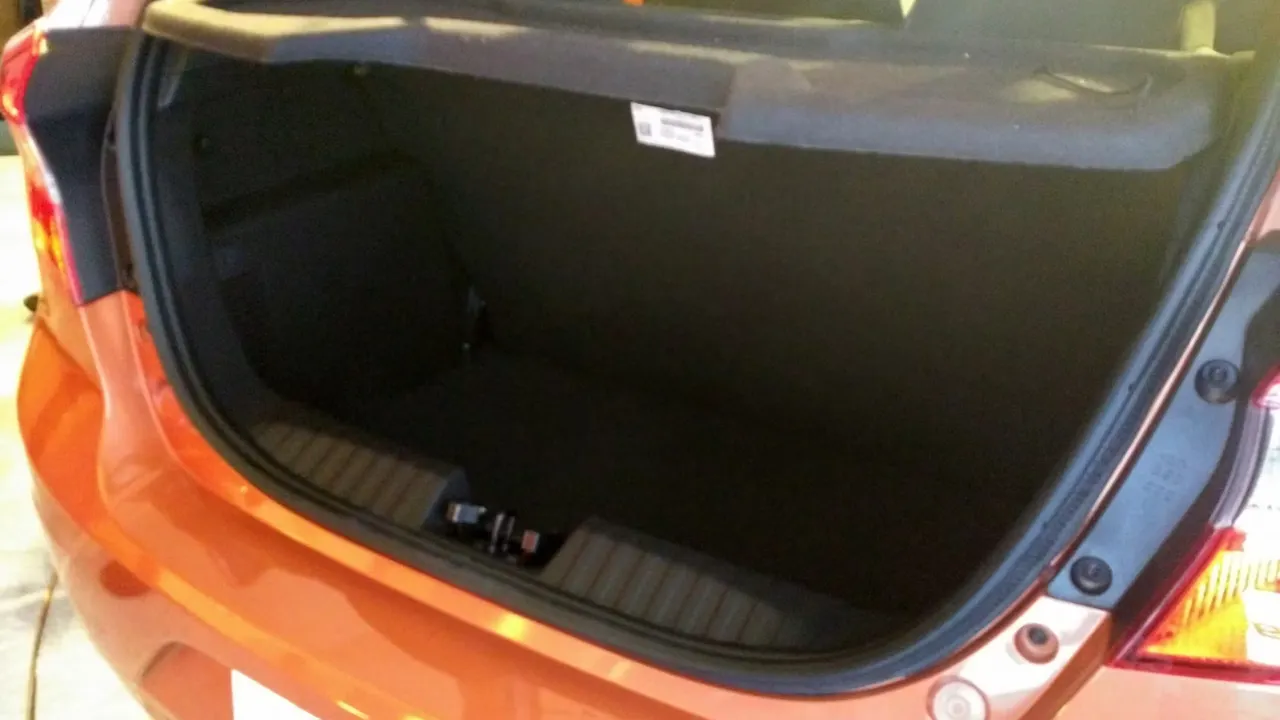 Ford Figo Photo, Boot Space Image - CarWale