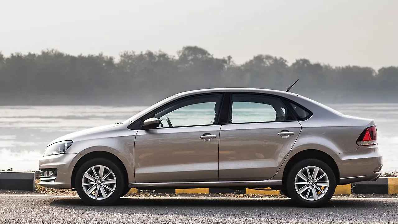 Volkswagen Vento Photo, Exterior Image - CarWale