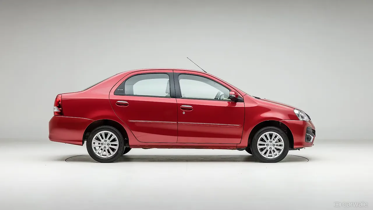 Right Side Image, Toyota Platinum Etios Photo - CarWale