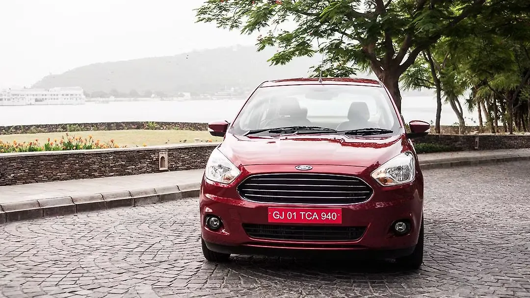 Ford Aspire Photo, Ford Figo Aspire Front view Image - CarWale
