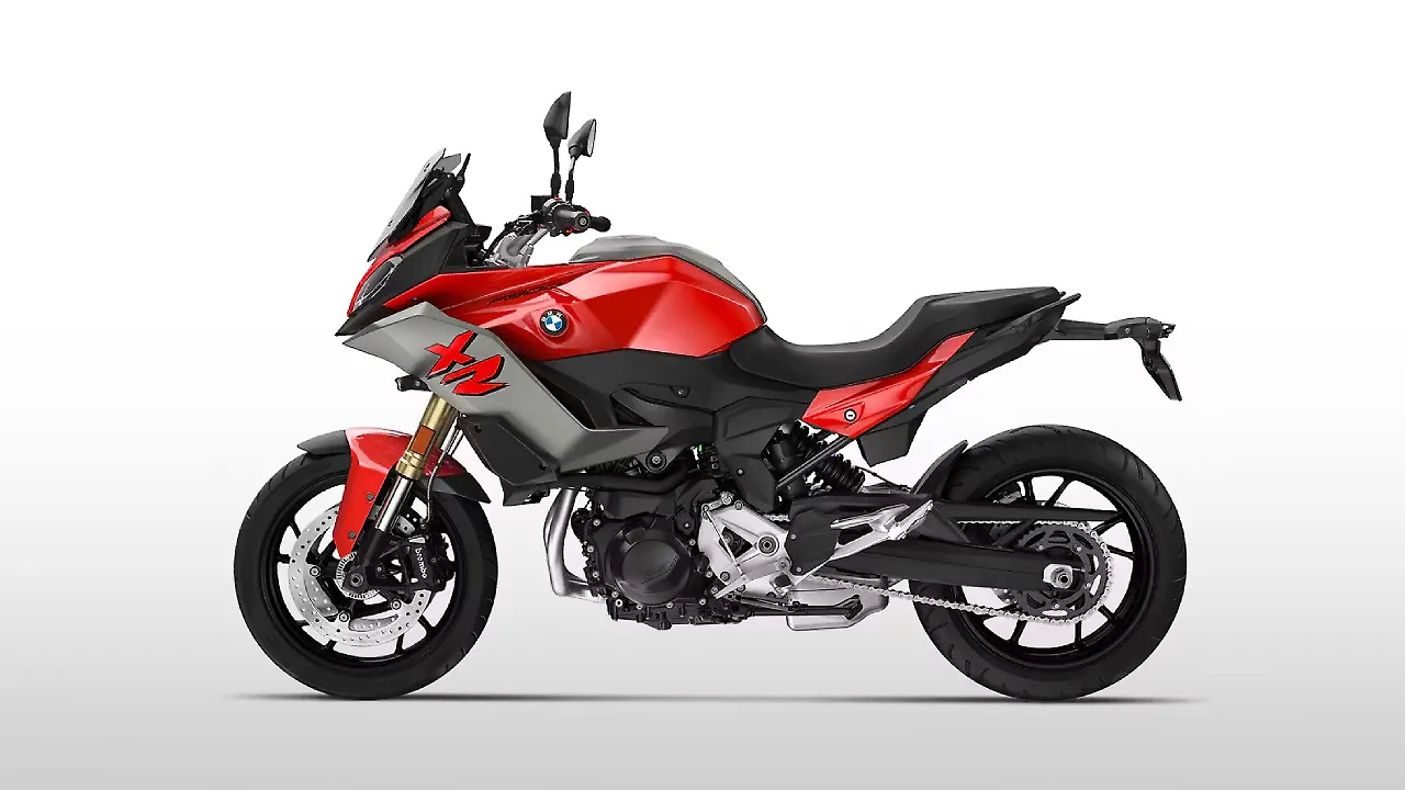 BMW F900XR Racing Red Colour, All F900XR Colour Images - BikeWale
