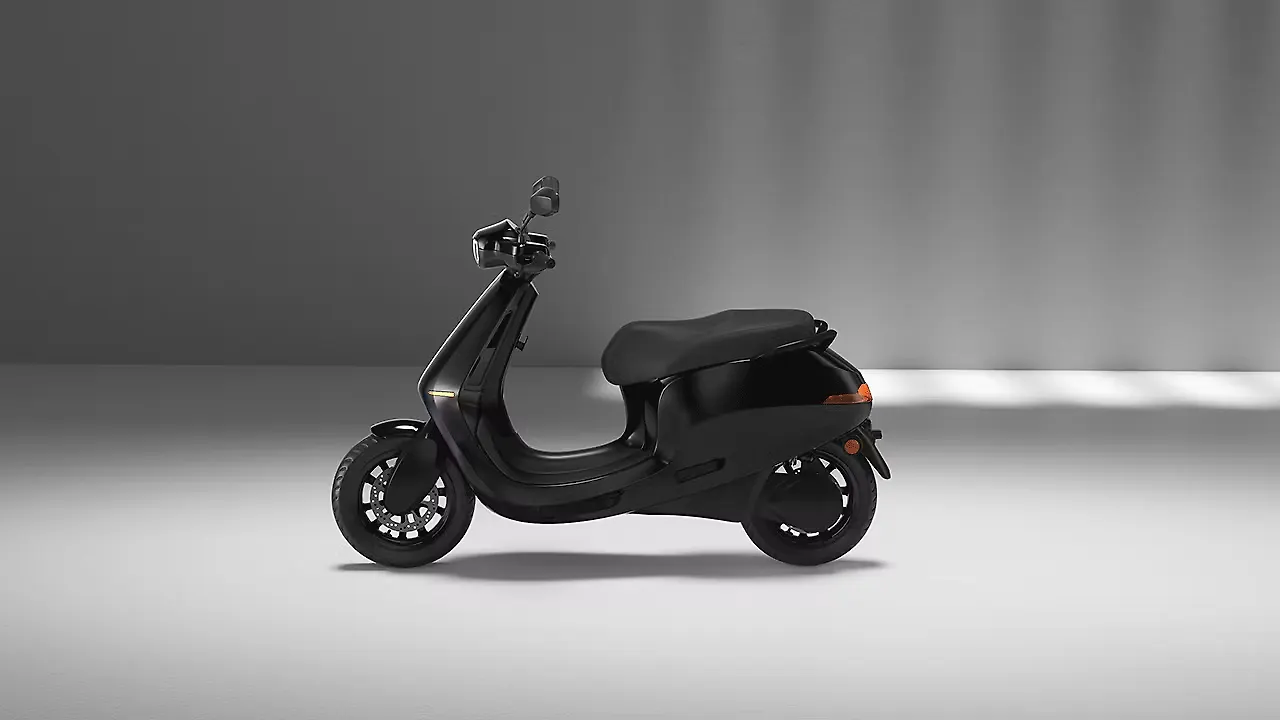 OLA S1 Air Liquid Silver Colour, All S1 Air Colour Images - BikeWale