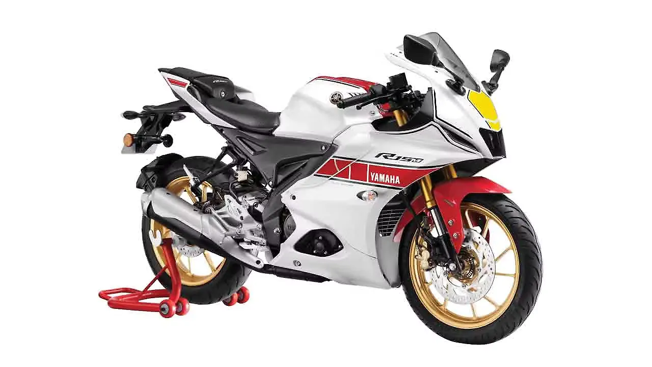 Yamaha R15 V4 Colours in India, 6 R15 V4 Colour Images - BikeWale