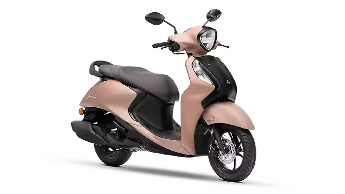 Yamaha Fascino 125 Colours in India, 16 Fascino 125 Colour Images ...