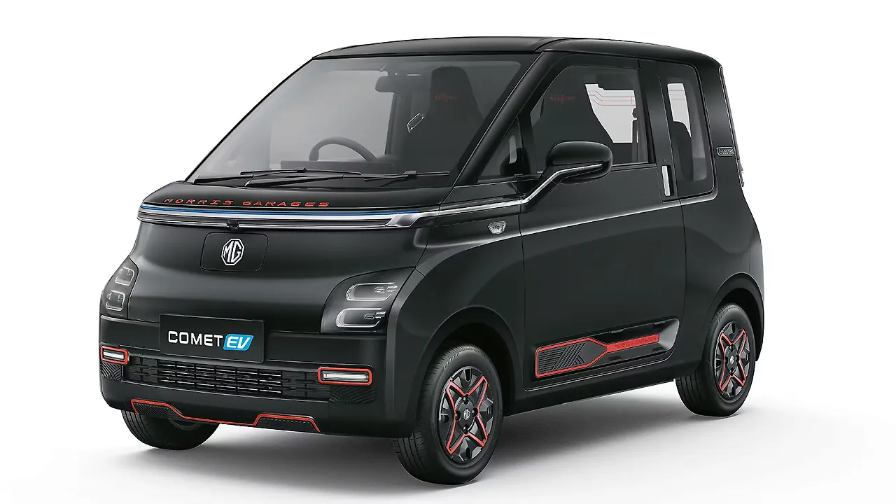 Comet EV Blackstorm Edition on road Price | MG Comet EV Blackstorm Edition (Top Model)