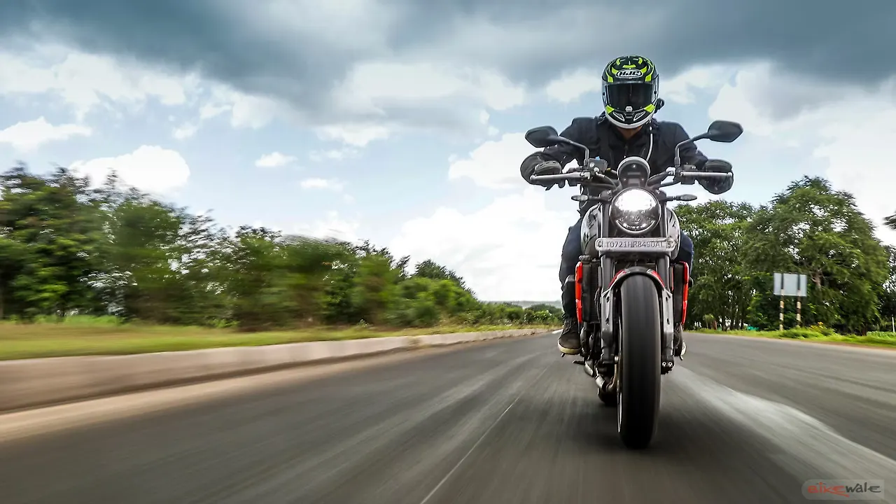Triumph Trident 660 1000kms Touring Review - BikeWale