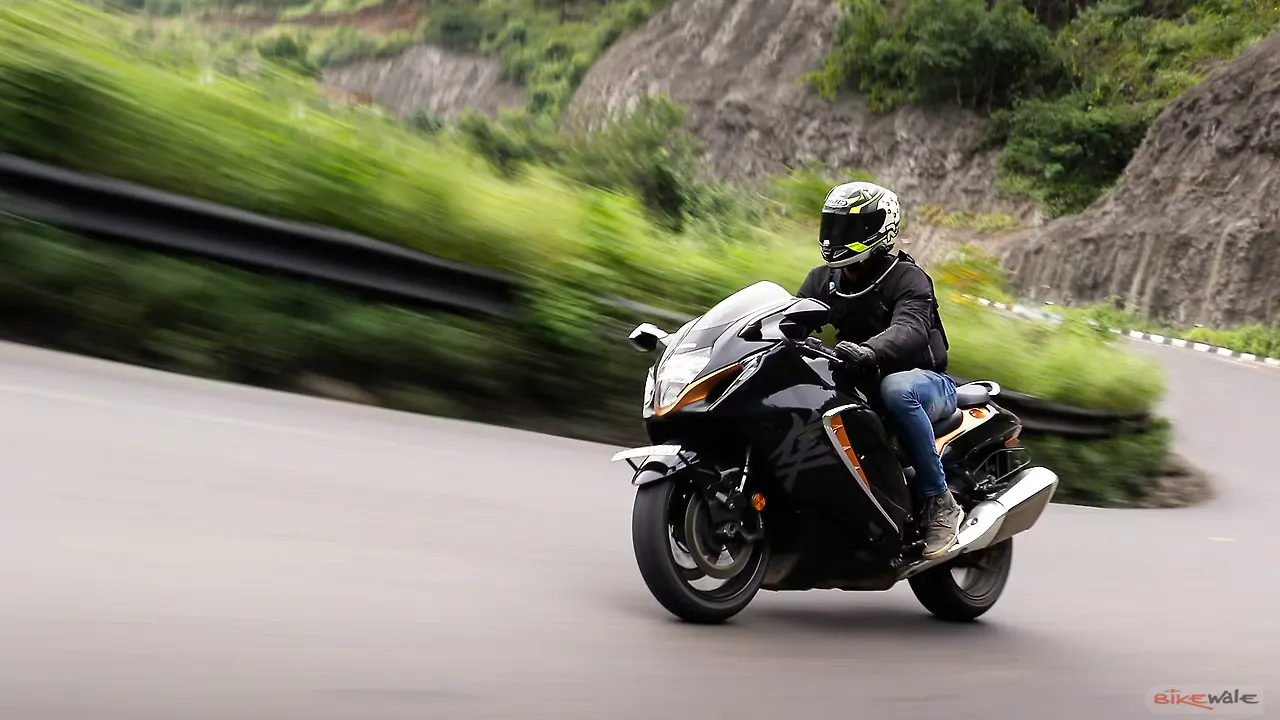 Suzuki Hayabusa 3000kms Touring Review - BikeWale
