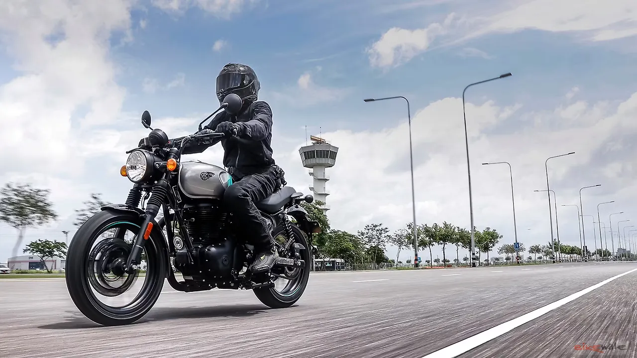 Royal Enfield Hunter 350 deliveries commence in India - BikeWale