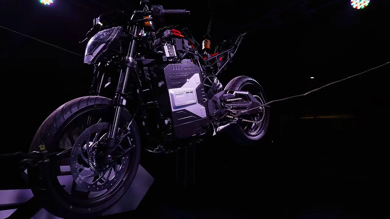 Ultraviolette F77 electric motorcycle new details revealed! - BikeWale