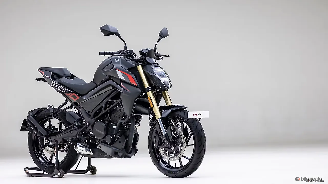 Keeway K300N Review: Image Gallery - BikeWale