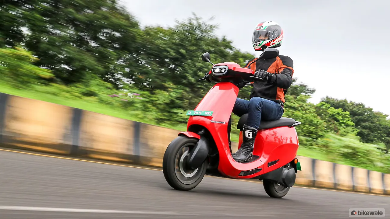 Ola S1 electric scooter receives new cashback offers - BikeWale