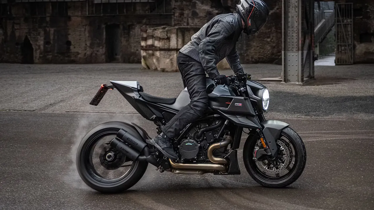 KTM 1290 Super Duke R EVO-based Brabus 1300 R revealed - BikeWale