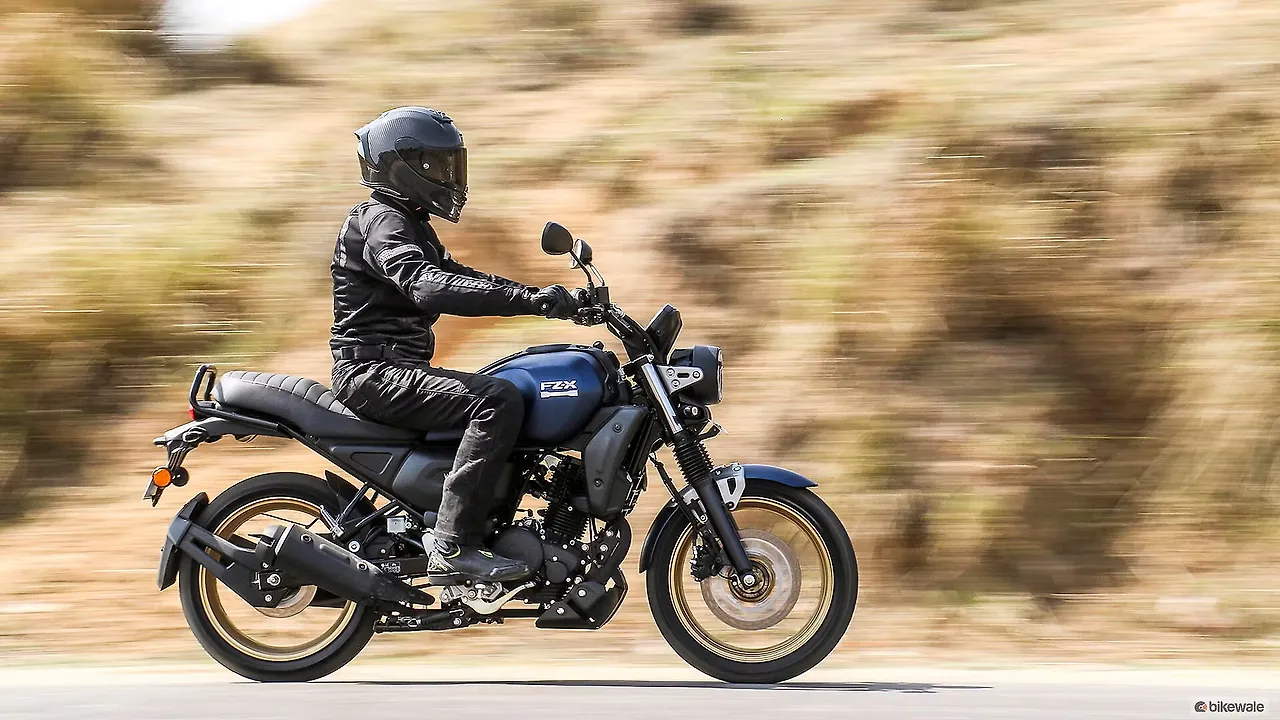 2023 Yamaha FZ-X Review: Image Gallery - BikeWale