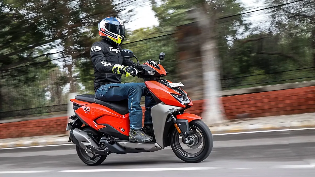 Hero MotoCorp sells 1,183 units of Xoom 110cc scooter in the first ...