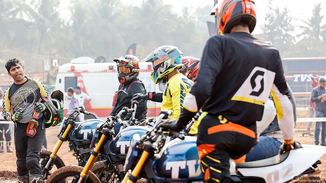 TVS Ronin Price - Mileage, Images, Colours | BikeWale