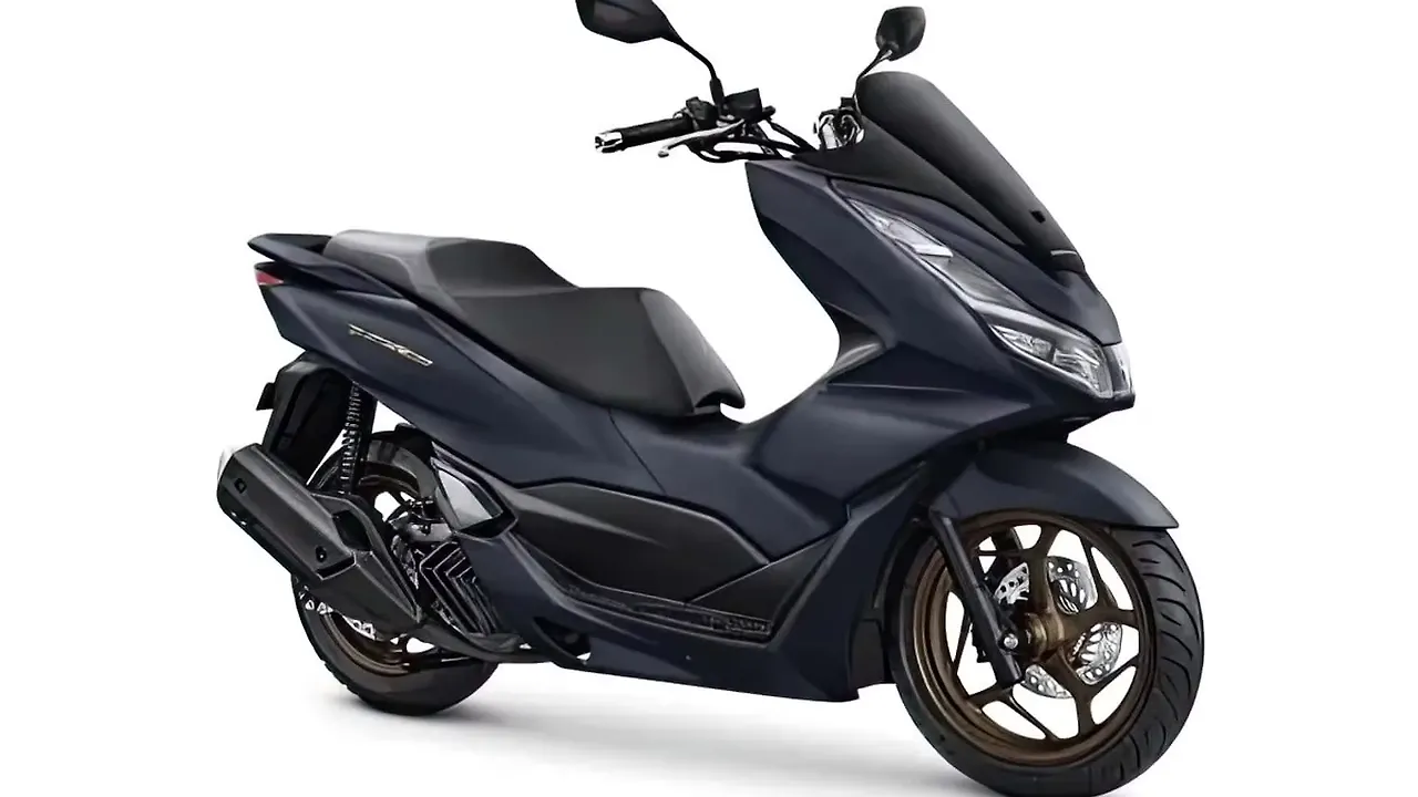 New Honda PCX 125 maxi-scooter unveiled! - BikeWale